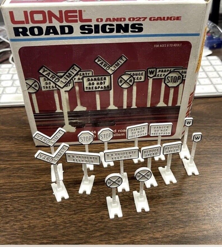 Lionel O 6-2180 Road Signs