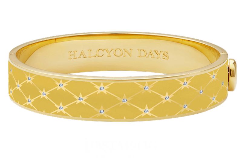 Halcyon Days 13mm Star Radiant Yellow Gold Hinged Bangle HBSTA4913G ...