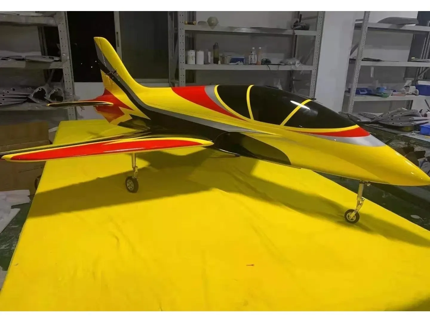HSD Super Viper Full Composite 1800mm | RC-Network.de