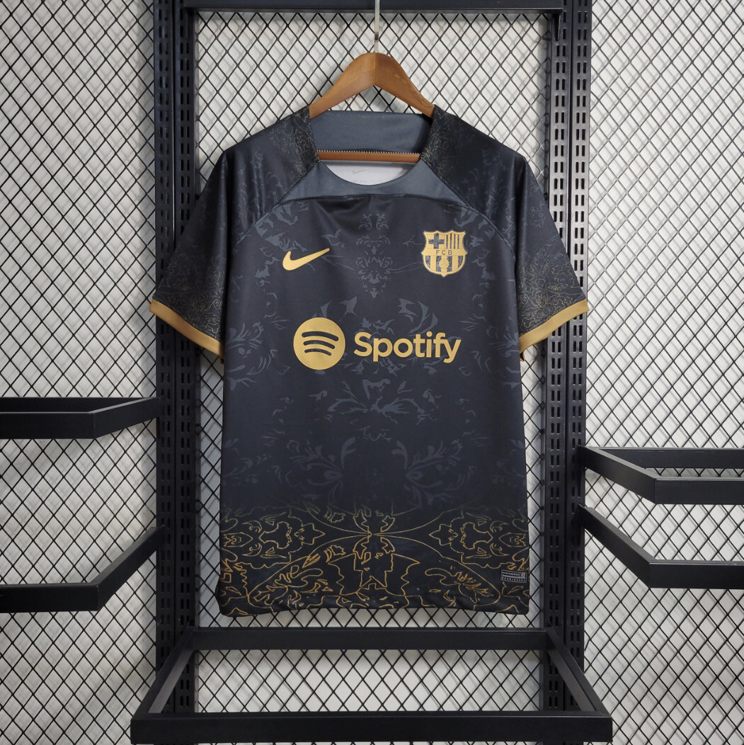 Barcelona 2023/24 third kit