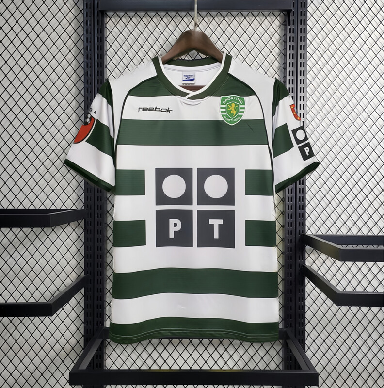 Sporting 2001-2002 home kit