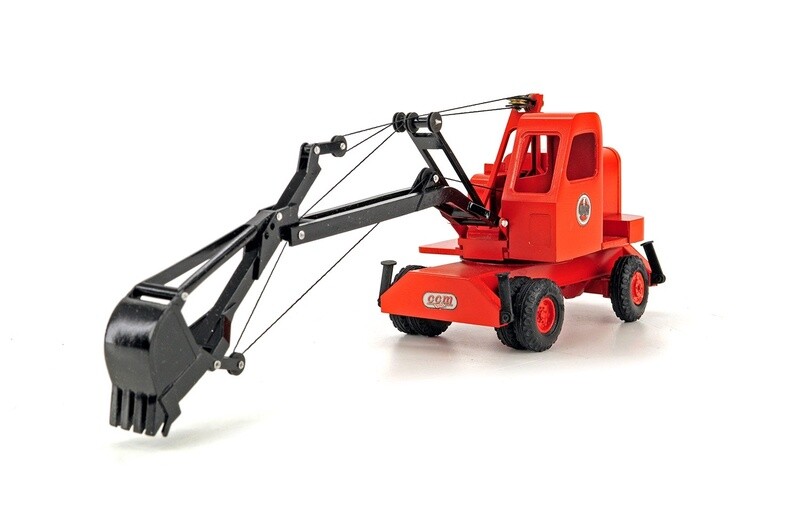 Unit Wheeled Shovel - Brass - 1:48