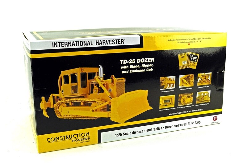 International TD-25 Crawler Dozer - 1:25