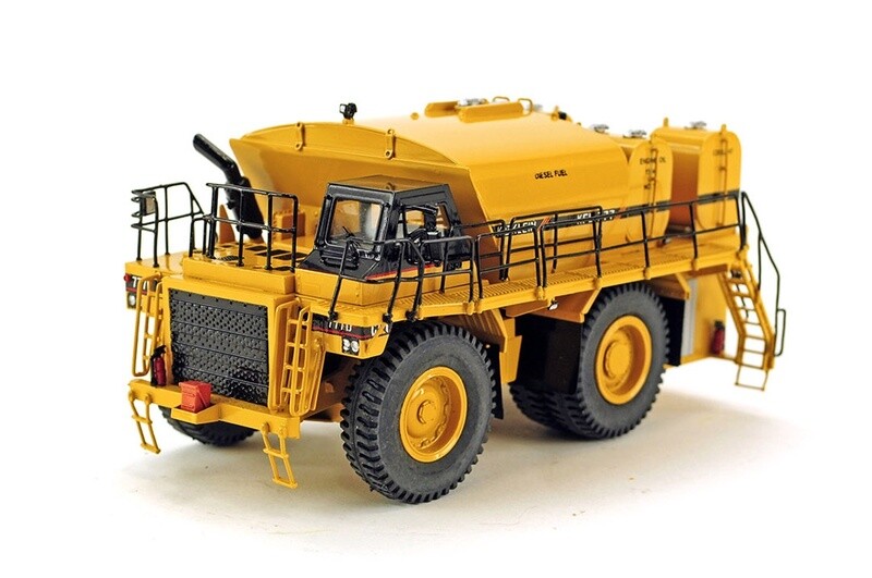 Caterpillar 777D w/Klein Water Tanker - Yellow - Brass - 1:87