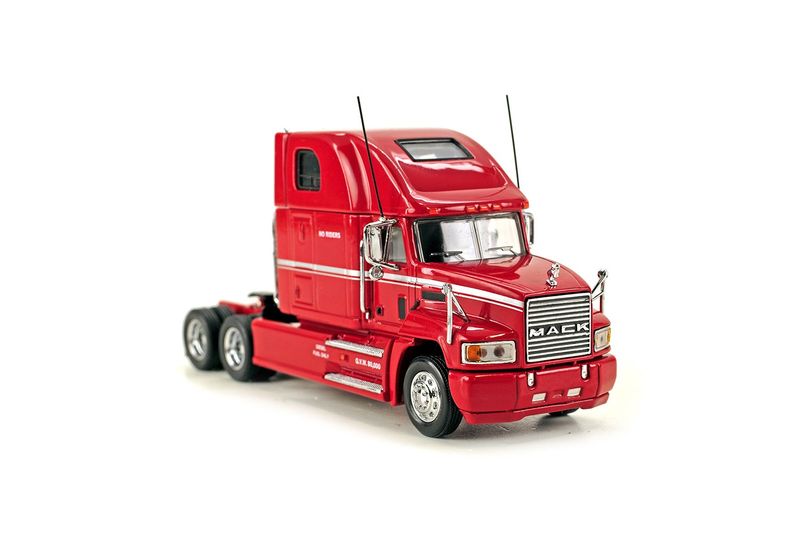 Mack CH600 Sleeper Cab - Red - 1:58