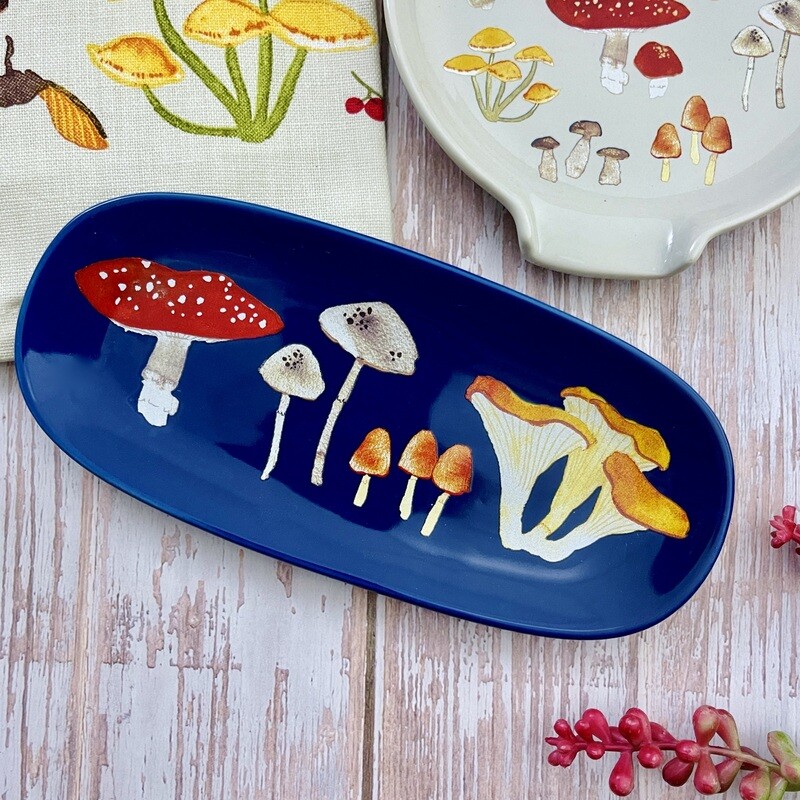 Field Mushrooms Shaped Dish