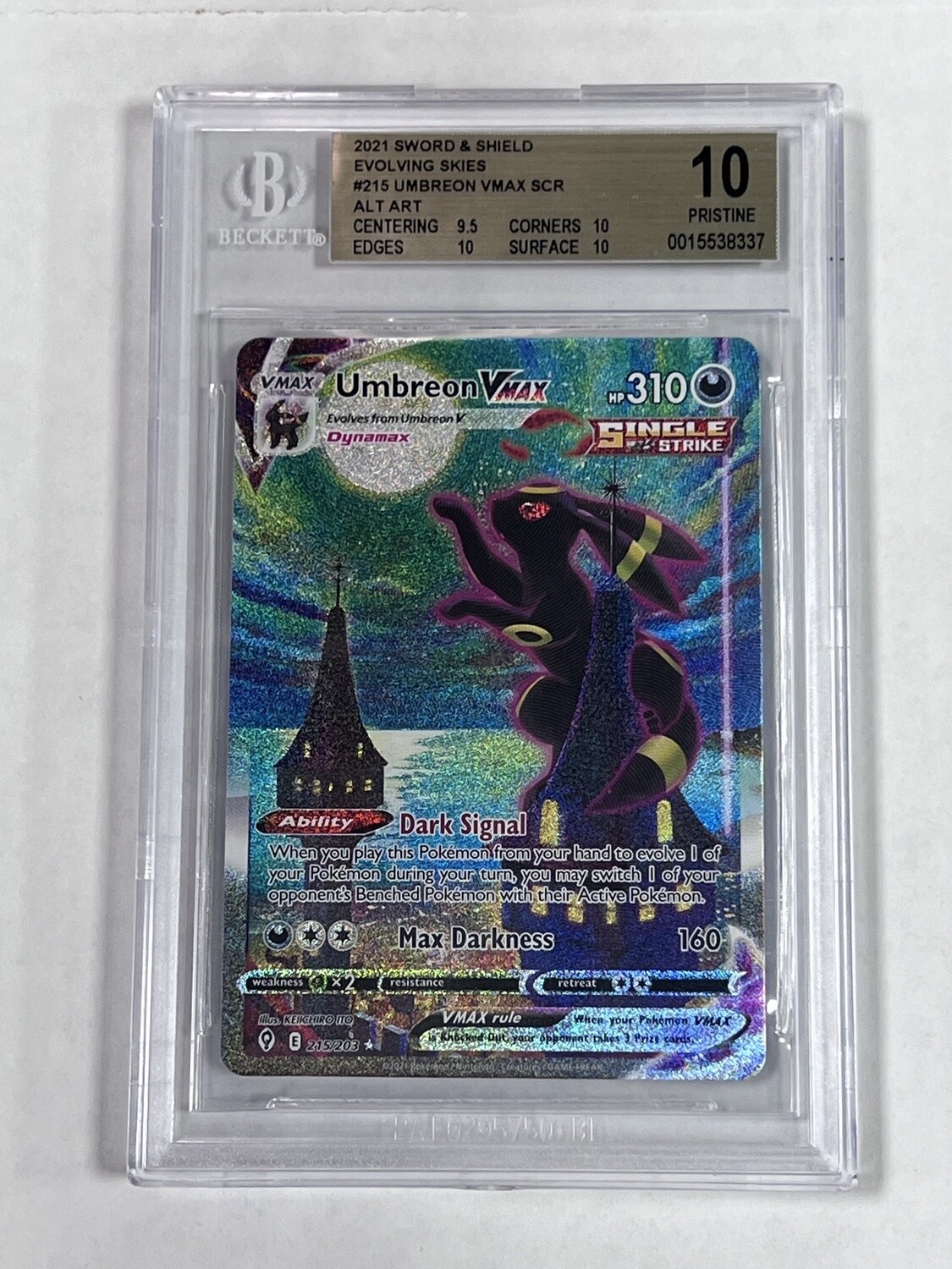 2021 Pokemon Sword and Shield Evolving Skies Umbreon Vmax #215 BGS 10