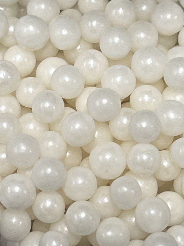 White pearl 8mm cashous