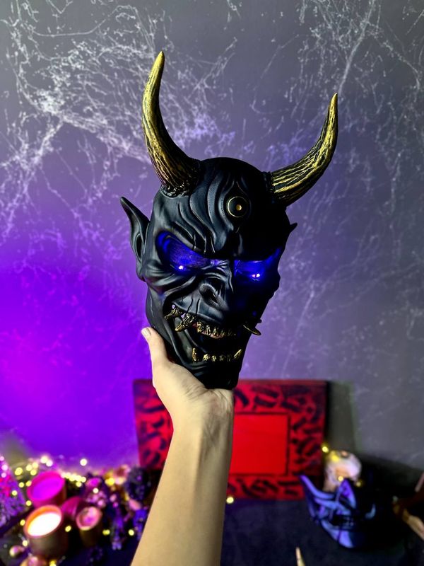 Luxury DBD Oni Mask with LED light