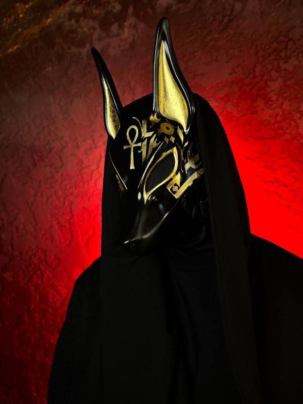 Anubis Mask wear