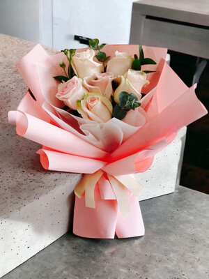 Same-Day Charlotte Free Flower Delivery | Flowers Near Me