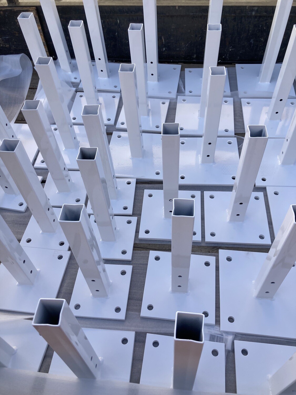Steel Base Plates - Replacement Parts - Alumawood Products