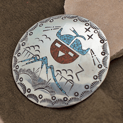 Tommy Singer round pin-Circa 1970'