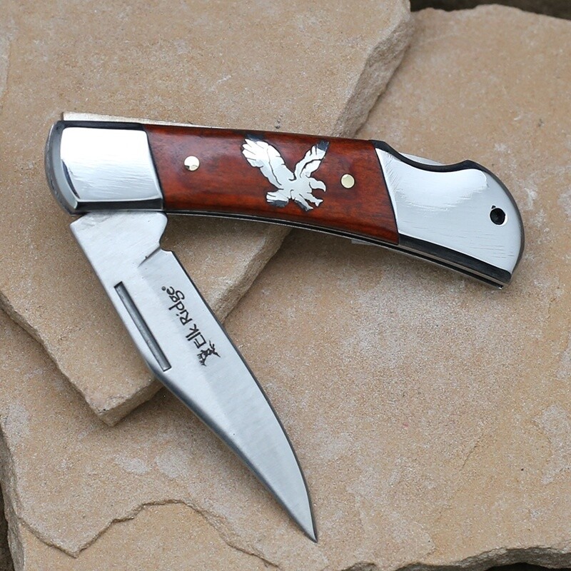 Elk ridge pocket knife w/ flying eagle inlay