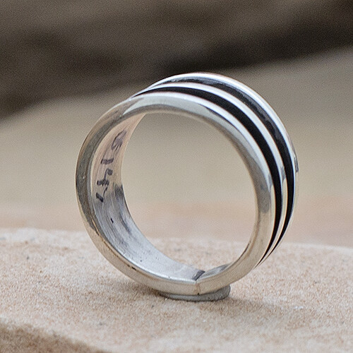 Tom Hawk 2 row channel ring