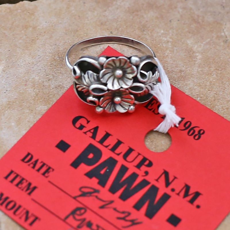 Pawn Jewelry-Navajo flower ring