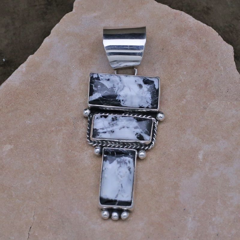 Navajo contemporary white buffalo stone pendant