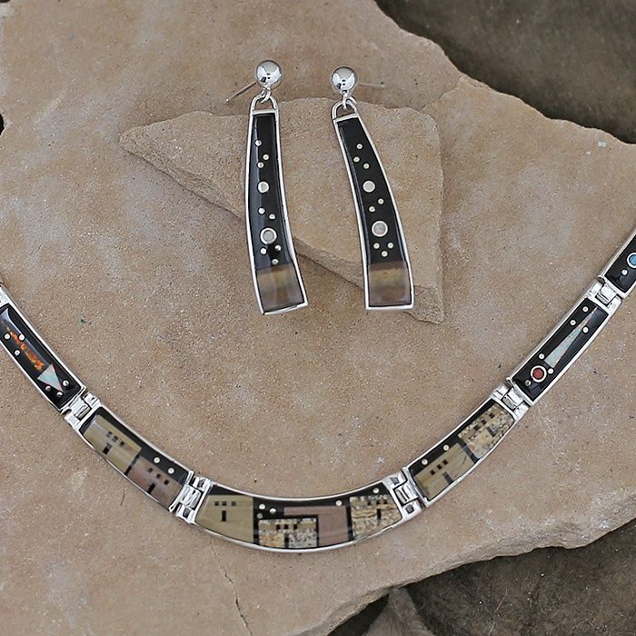 Navajo collar inlay necklace w/Adobe Pueblo