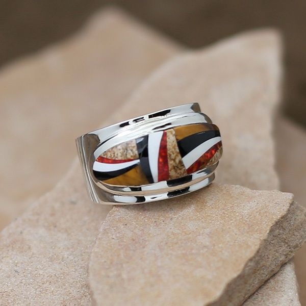 Contemporary oval inlay Navajo ring
