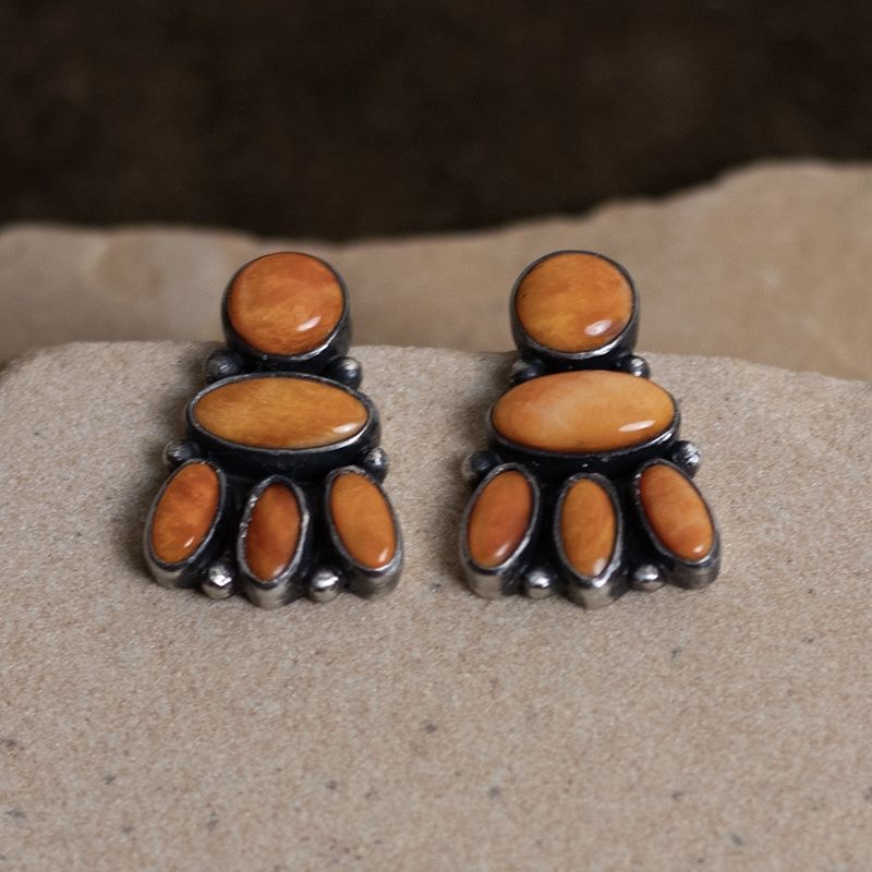 Loretto Delgarito Orange Spiny Oyster Shell