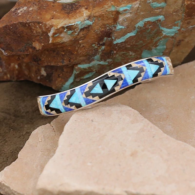 Rug pattern Navajo inlay bracelet-wave design