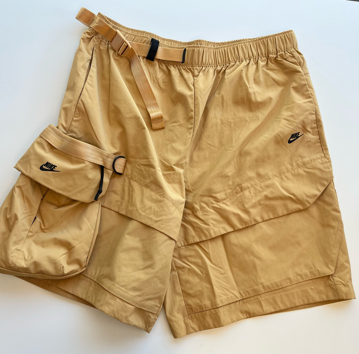 Nike Tech Pack Woven Cargo Shorts XL