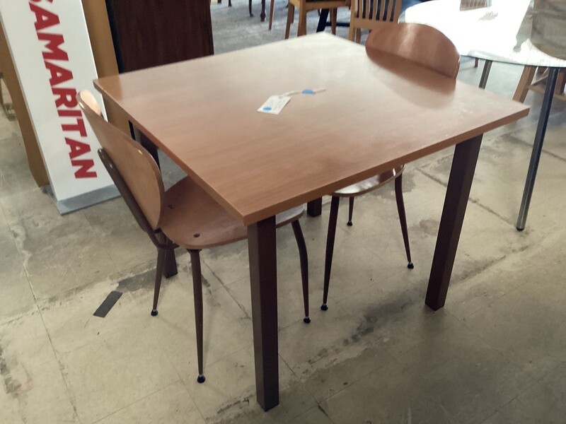 Vista Dining Set