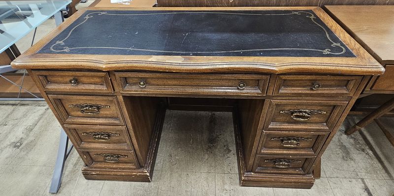 Antique Style Solid Oak Desk