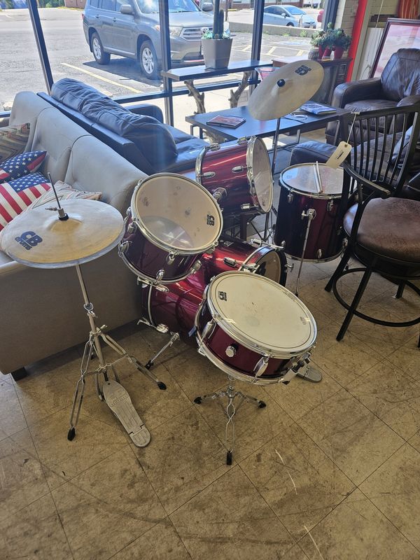 CB Drums 5-piece acoustic drum kit
