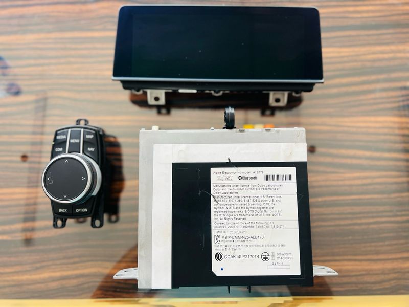 Bmw 330i F30 LCI TOUCH DISPLAY HEAD UNIT IDRIVE SET 2017