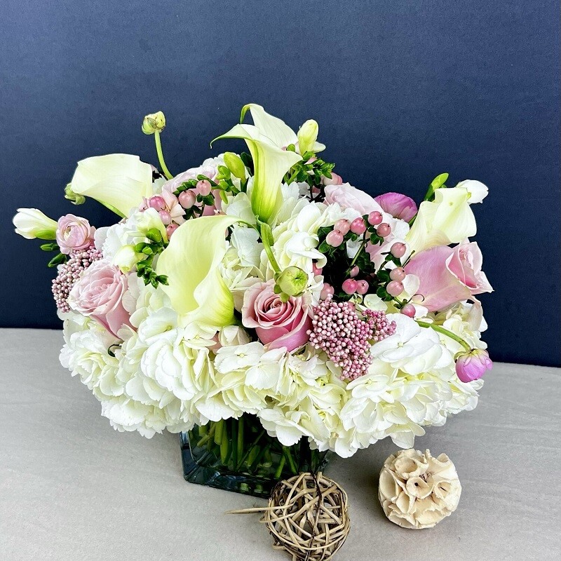 Emma | Flowers Delivery in Gaithersburg, MD | Tognoli Florist