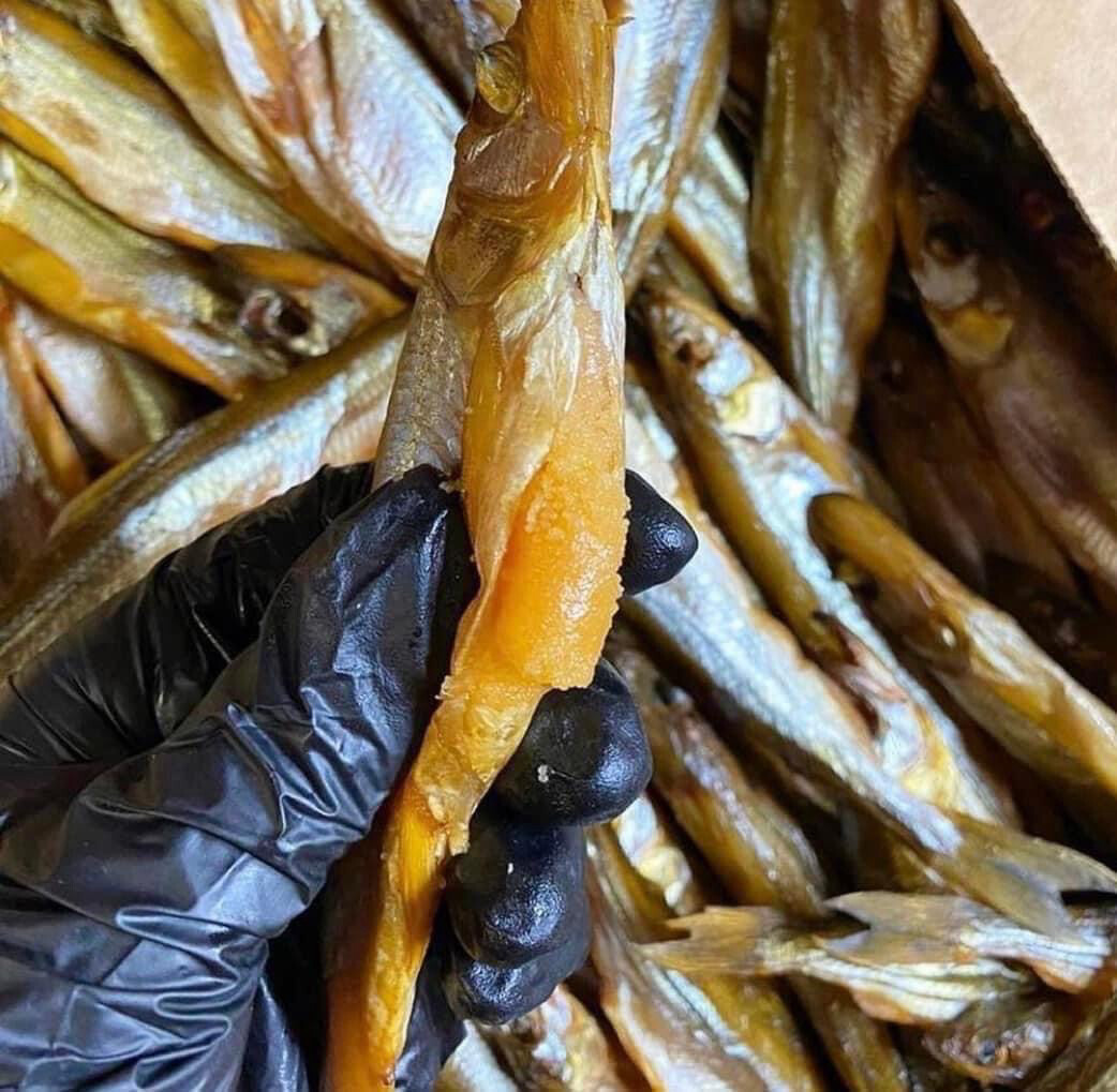 1 lb - Cold smoked smelt/ корюшка икряная холодного копчения