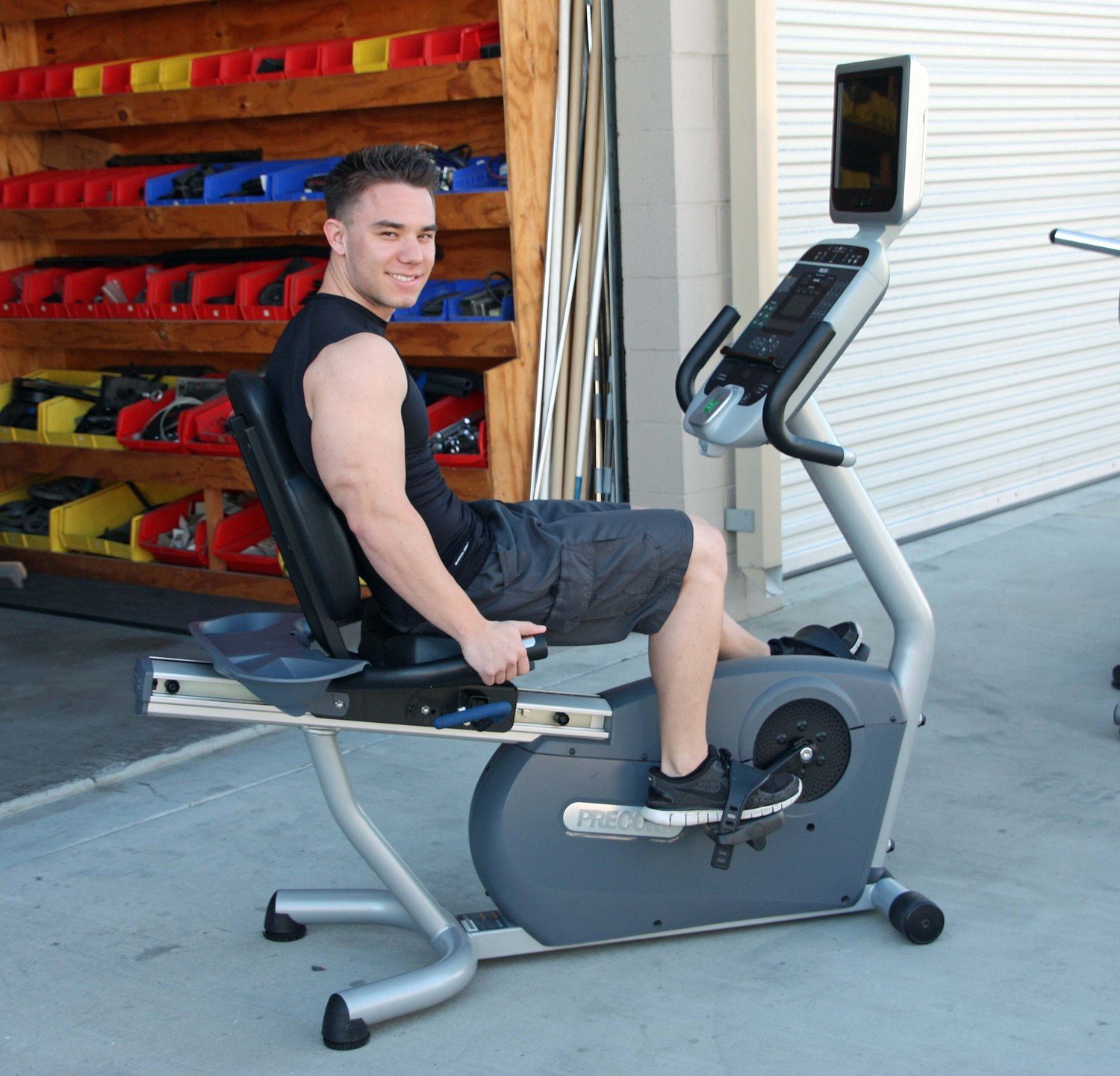 Precor 846i recumbent bike store
