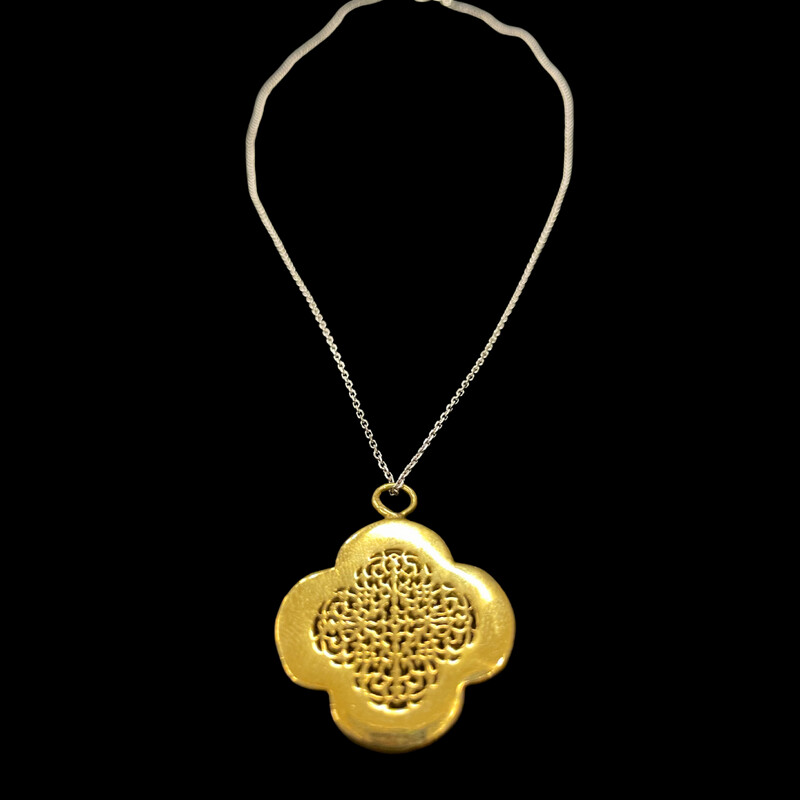 Gold Plated Clover Motif on Chain Necklace