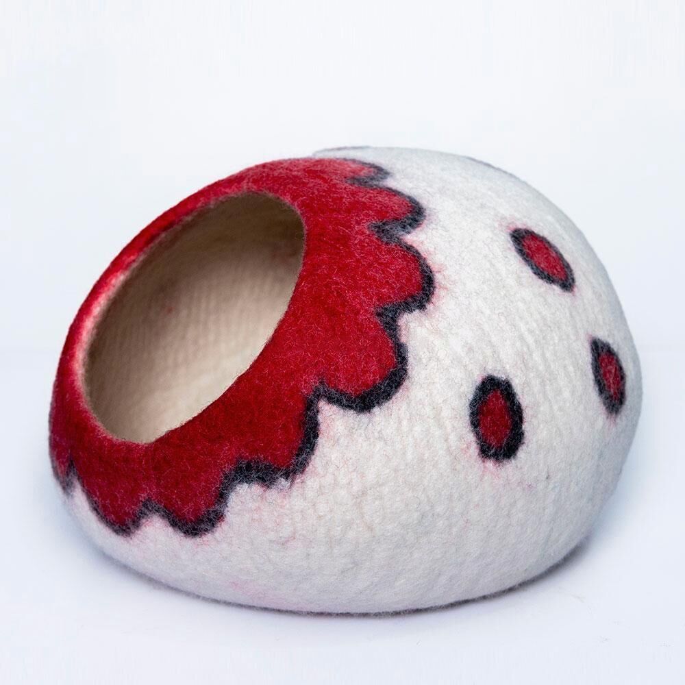 Cat Caves Store: Shop Handcrafted Cat Beds & Unique Feline Hideouts