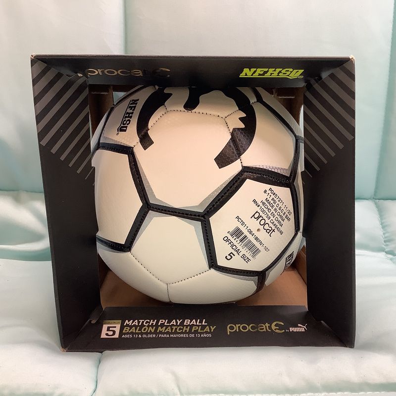 ProCat by Puma Breakaway Size 5 NFHS Soccer Ball, White - RS4148
