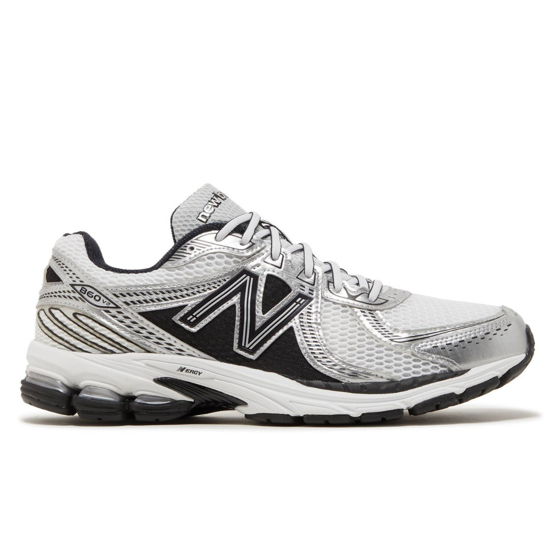 New Balance 860 V
