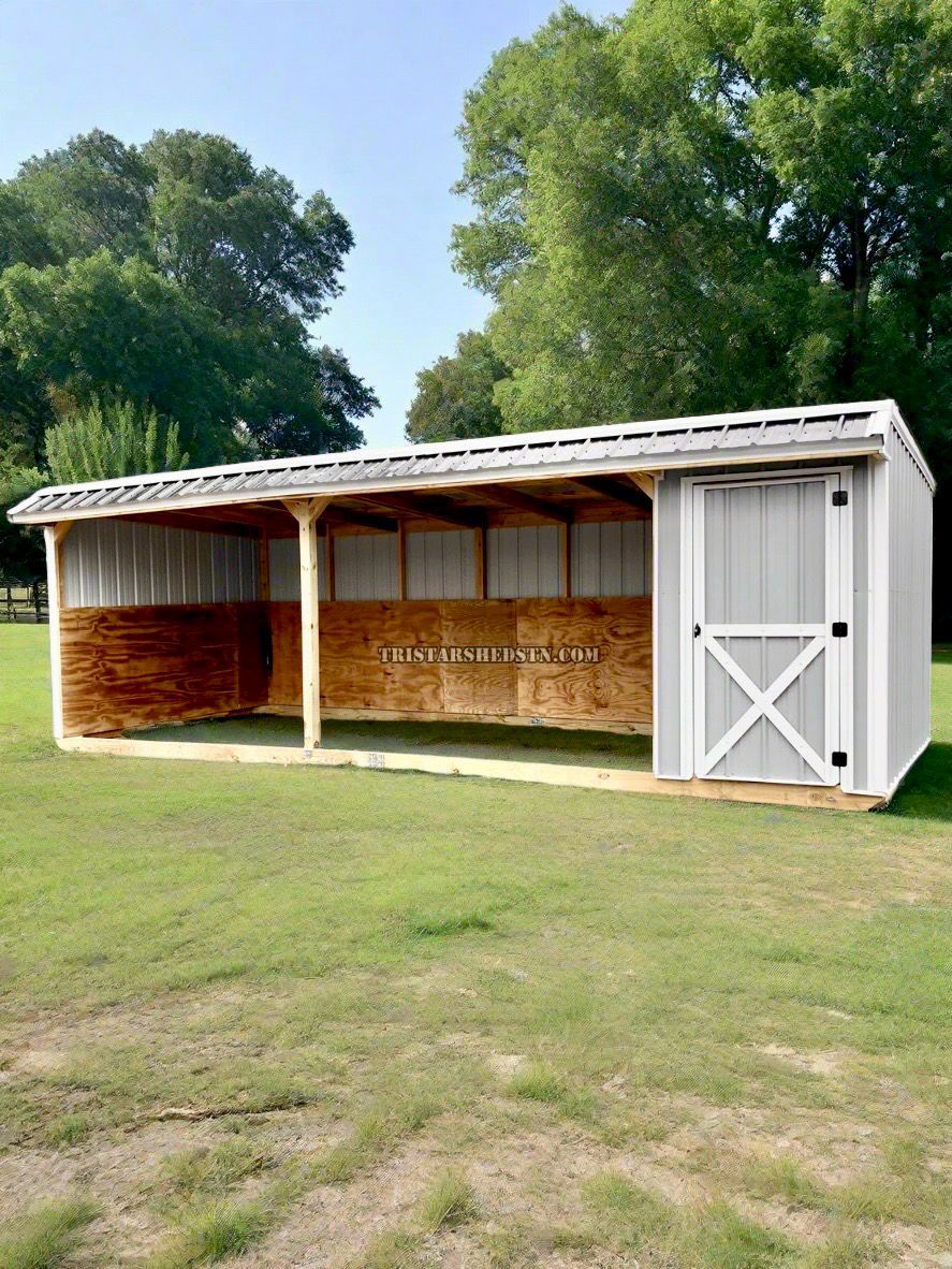 10x24 LOAFING SHED