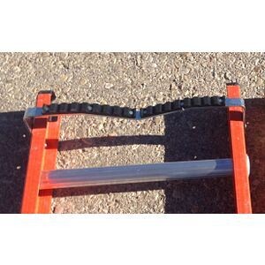 Store - Ladders & Things - WERNER PADDED FIXED V-RUNG, 71-4
