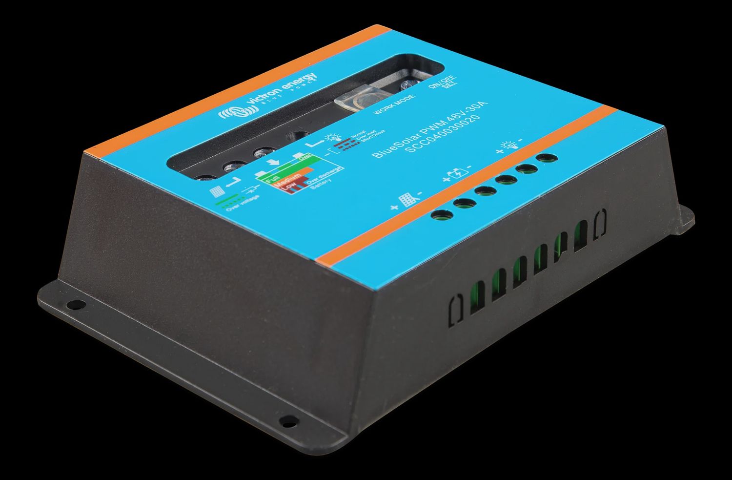 BlueSolar PWM-Light Charge Controller 48V-30A - Solar Store - GreenHouse