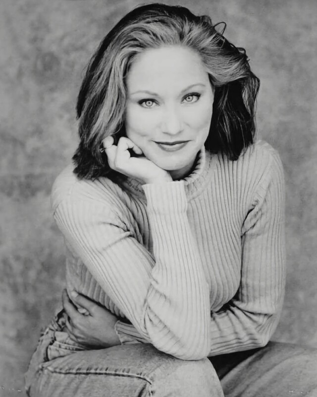 Autographs | Shari Shattuck