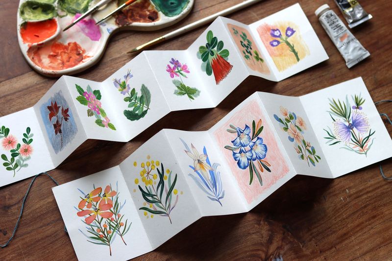 Flora Waycott - Paint an Accordion Floral Book Workshop August 24th