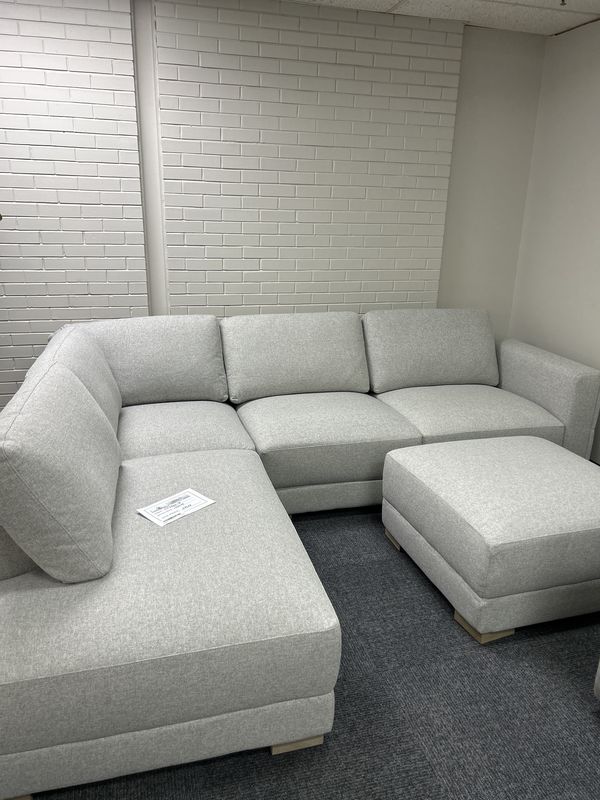 DRAYDEN FABRIC SECTIONAL - 8