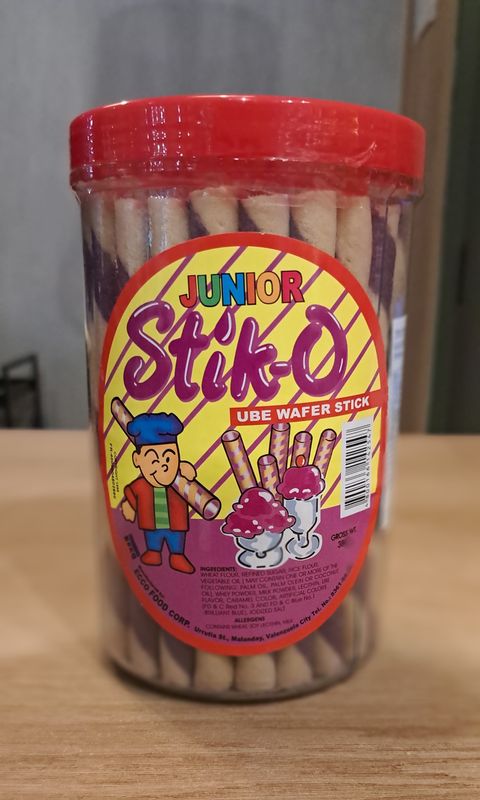 Stick-O Ube wafer stick (380g)