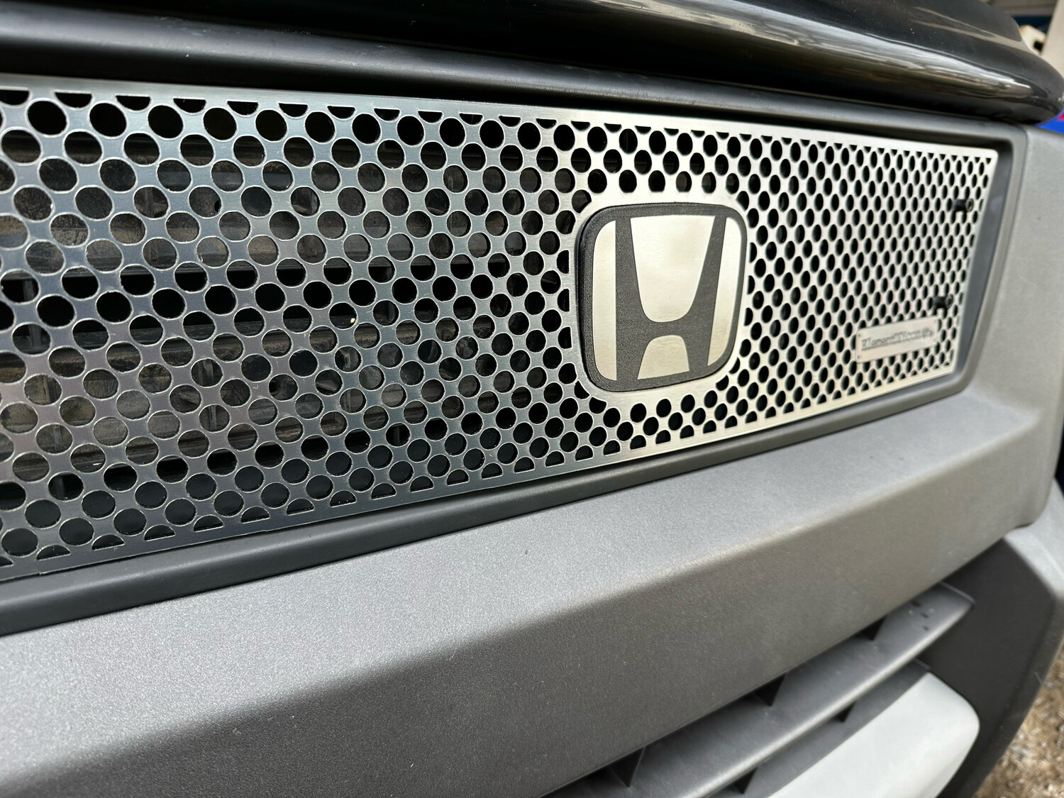 Grille Shield · Halo Mesh · 2003-2006 - Store - ElementDIY