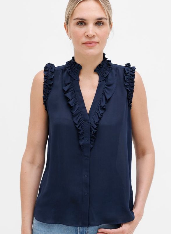 Go Silk Go Spring Soiree Top in Washed Black