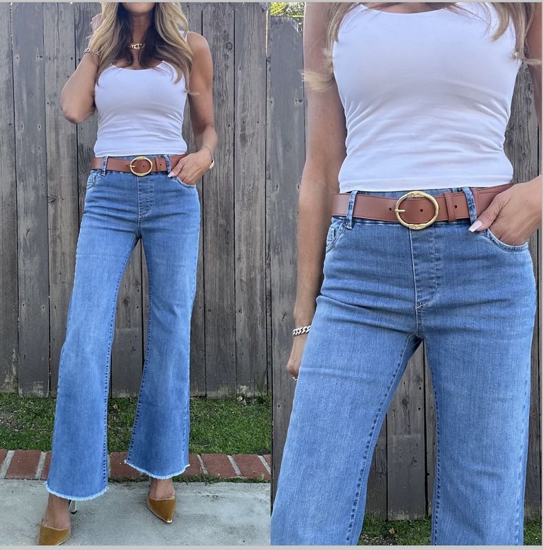 Bevy Flog Amanda Jean in Light Denim
