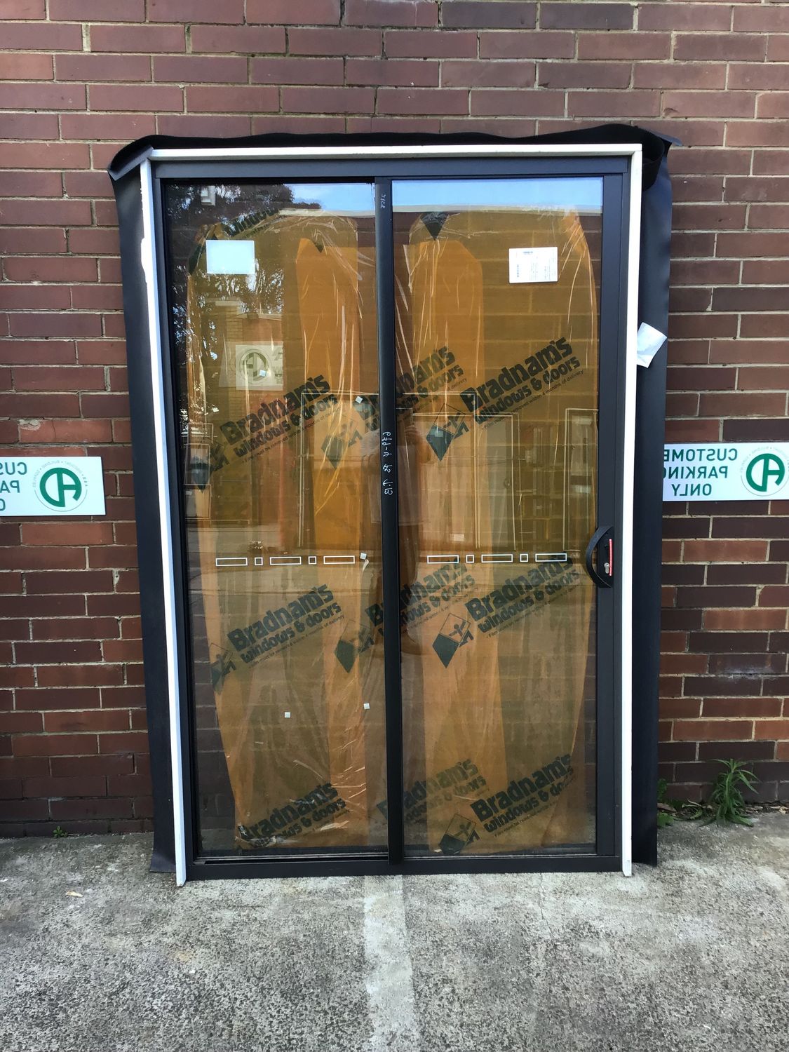 2415 2440H X 1450W ALUMINIUM SLIDING DOOR SF MONUMENT DOUBLE GLAZED SIG ...