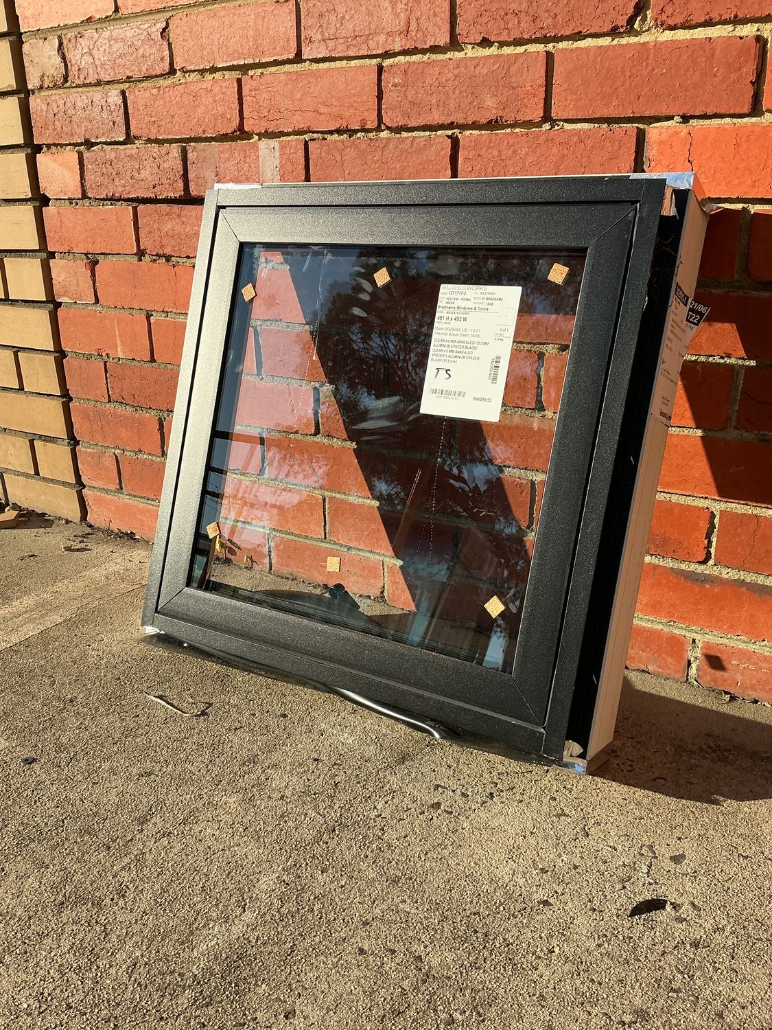 0606 600H X 610W ALUMINIUM AWNING WINDOW A TEXTURA BLACK DOUBLE GLAZED ...