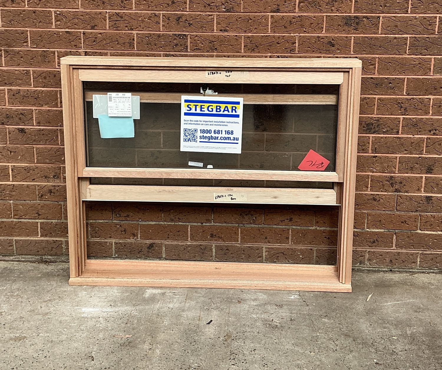 1012 990H X 1230W TIMBER MERANTI DOUBLE HUNG WINDOW DH DOUBLE GLAZED ...